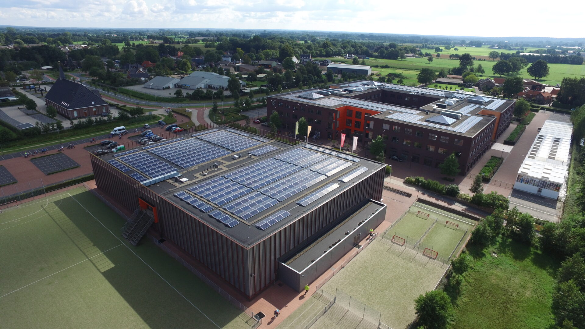 Grootste zonnepanelenproject van Barneveld - Energy Shift